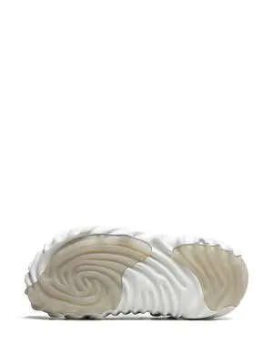 CROCS Pollex Stratus Clogs - White