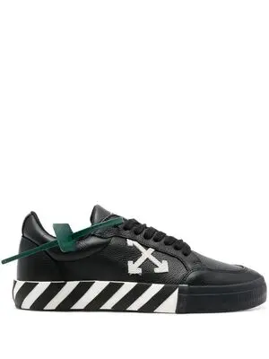 Off-White Vulcanized Low-top Sneakers - Black