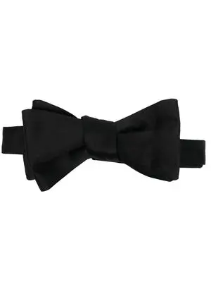 MAISON MARGIELA Silk Bow Tie