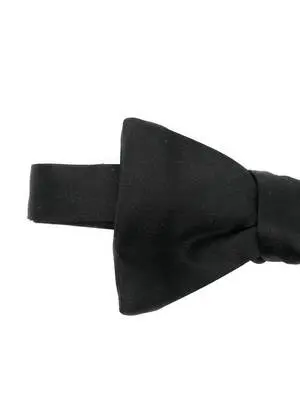 MAISON MARGIELA Silk Bow Tie