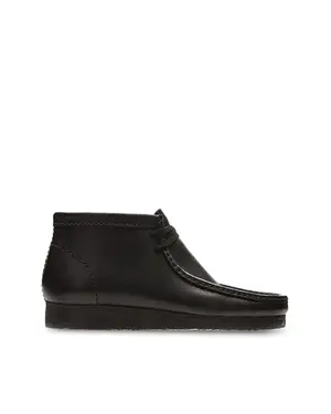 Clarks Clarks Wallabee Suede Chukka Boots Black Leather