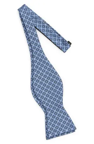 Nordstrom Neat Medallion Silk Bow Tie - Light Blue