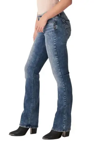 SILVER JEANS CO. Elyse Slim Bootcut Jeans