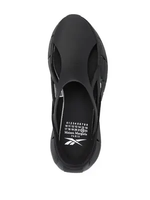 MAISON MARGIELA X Reebok Croafer Project 0 Slip-ons - Black
