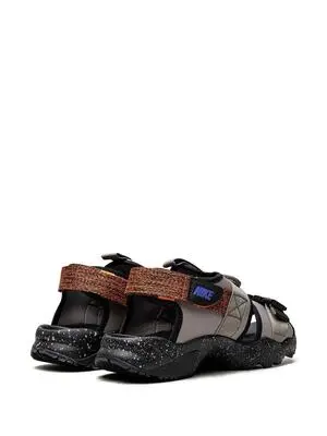 Nike Canyon Slide Sandals