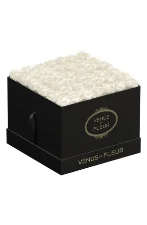 Venus Et Fleur Classic Large Eternity Roses - Pure White