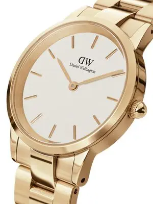 DANIEL WELLINGTON Iconic Link 28mm Watch