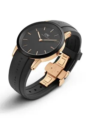 DANIEL WELLINGTON Iconic Motion 40mm - Black