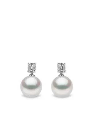 Yoko London 18kt White Gold South Sea Pearl And Diamond Earrings - Silver