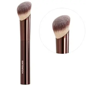 HOURGLASS Hourglass Ambient Soft Glow Foundation Brush One-color