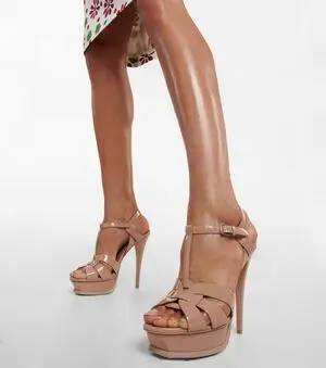 Saint Laurent Tribute Patent Leather Platform Sandals - Beige