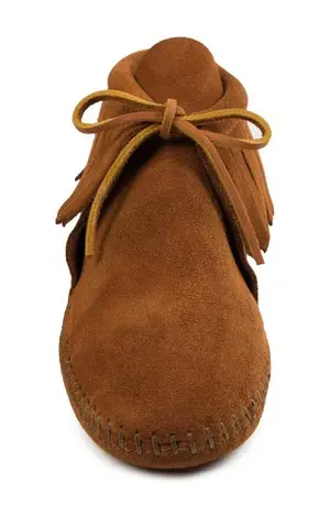 Minnetonka Classic Fringe Softsole Boots