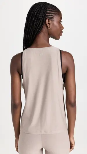 Beyond Yoga Featherweight Rebalance Tank