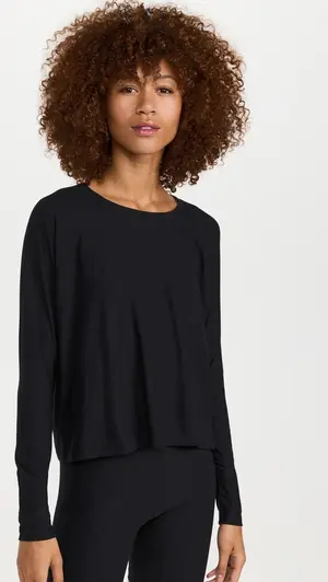 Beyond Yoga Featherweight Daydreamer Pullover Long Sleeve Tee - Darkest Night
