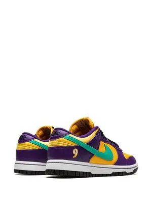 Nike Dunk Low Lisa Leslie Sneakers - Yellow