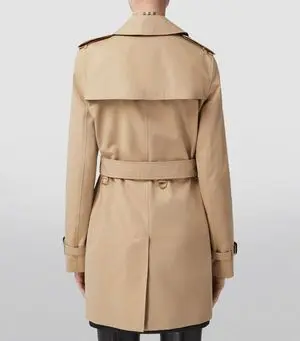 Burberry Short Kensington Heritage Trench Coat