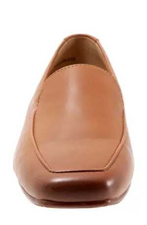 Softwalk Vista Loafer - Luggage