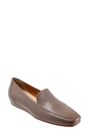 Softwalk Vista Loafer - Taupe Brown