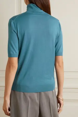 Loro Piana Dolcevita Ribbed Cashmere Turtleneck Top