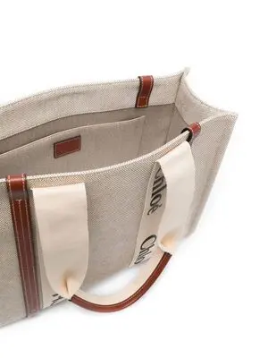 Chloé Woody Logo-print Tote - Neutrals
