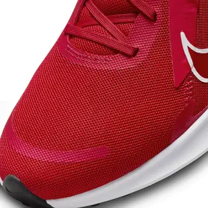 Nike Quest Road Running Shoes