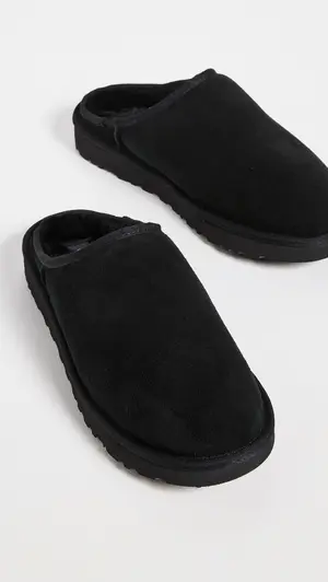 UGG Classic Slip-on Slipper