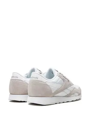 REEBOK Classic Low-top Sneakers - White