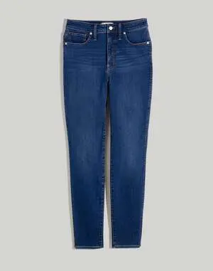 Women's High-Rise Curvy Jeans