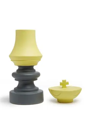 NUOVE FORME Chess King Decorative Piece