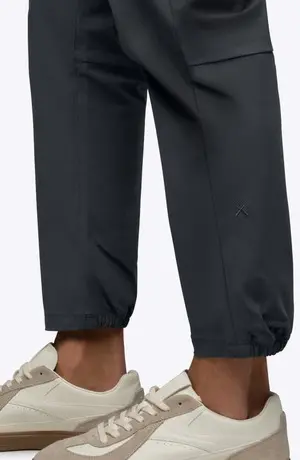 CUTS Ao Slim Fit Performance Joggers - Obsidian