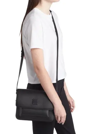 Mcm Klassik Small Messenger Bag