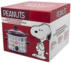 UNCANNY BRANDS Peanuts Snoopy 2 Quart Slow Cook Er