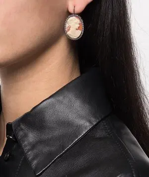 Ports 1961 - Cameo Rhinestone-Embellished Earring