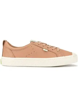 cariuma - Oca Low Nude Premium Leather Sneaker