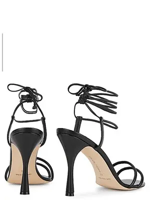 MANOLO BLAHNIK Cochisa 105 Black Leather Sandals