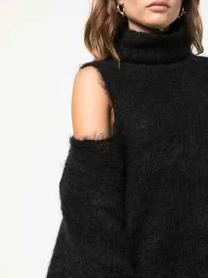 ANDREĀDAMO Cut-out Roll-neck Jumper