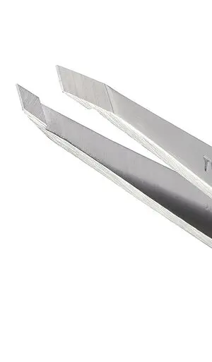TWEEZERMAN Slant Tweezer - Classic Stainless