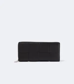 Bottega Veneta Intreccio Leather Wallet - Black