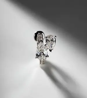 REPOSSI Serti Sur Vide Single Earring