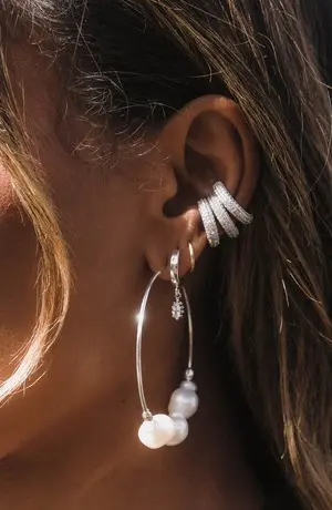 CHILD OF WILD Tefnut Freshwater Pearl Hoop Earrings - Silver