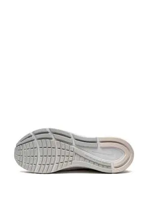 Nike Zoom Structure 24 Sneakers - White
