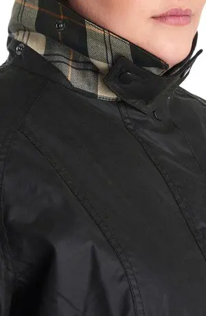 Barbour Beadnell Waxed Cotton Jacket