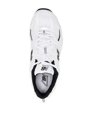 NEW BALANCE Logo-patch Low-top Sneakers