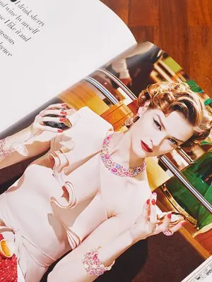 Assouline The Impossible Collection Of Wine Cloth-bound Book - Neutrals