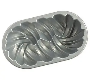 NORDICWARE Braided Loaf Pan