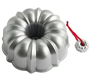NORDICWARE Sparkling Bundt Pan & Ornament Set - One-color