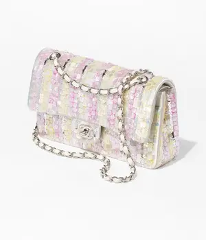 Chanel Classic Handbag - Light Pink