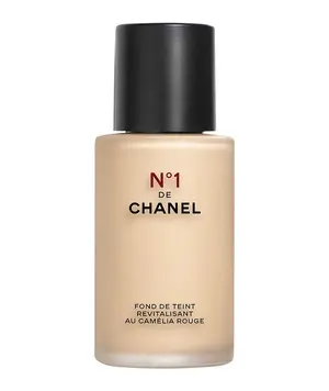 Chanel N°1 De Revitalizing Foundation
