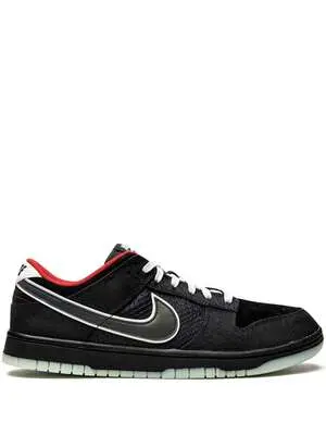 Nike Logo Sneakers For Women