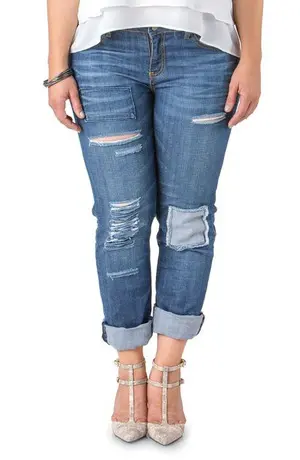 STANDARDS & PRACTICES Ripped Boyfriend Jeans